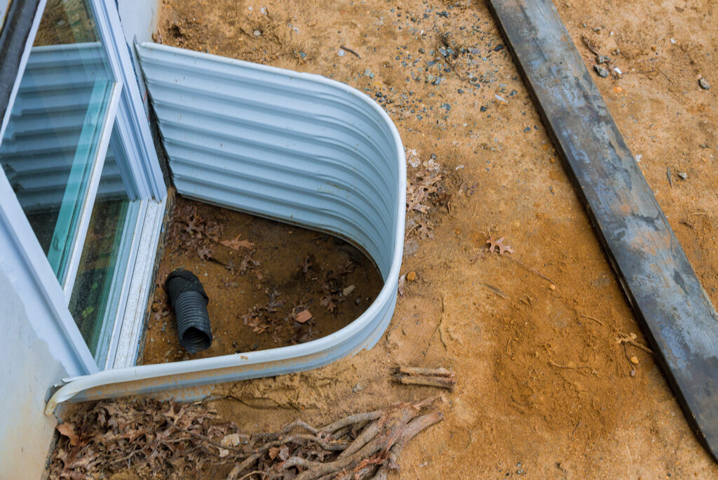 Choosing Window Well Liners - Windowell Expression