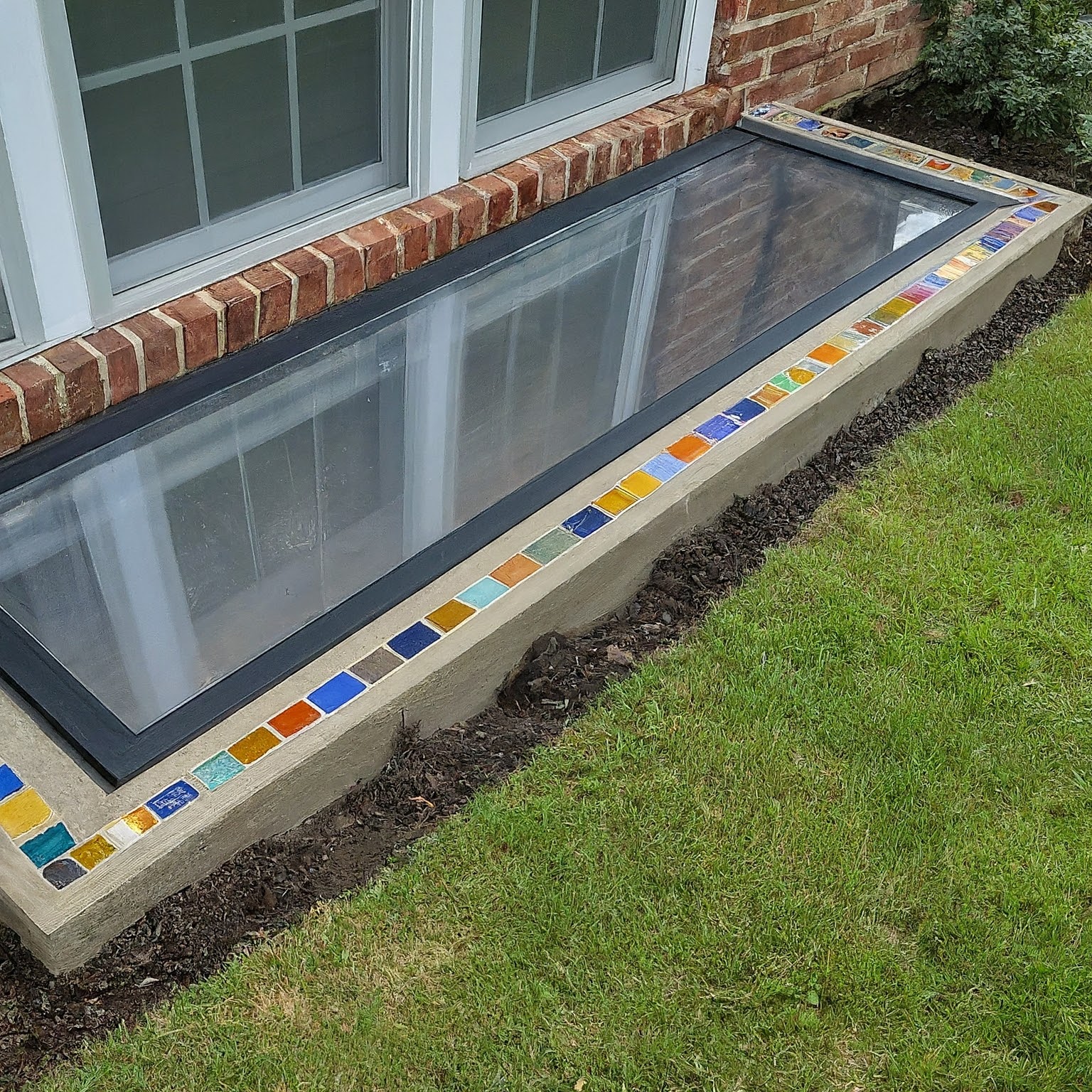 5 Reasons to Trust Pros Over DIY for Window Well Covers